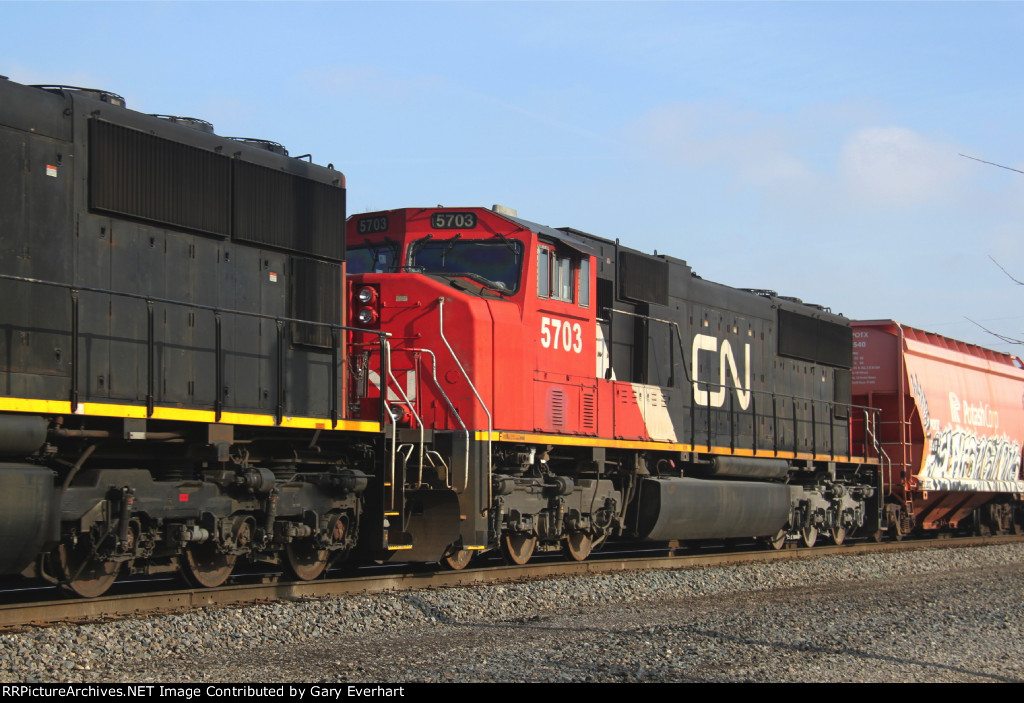 CN SD75i #5703